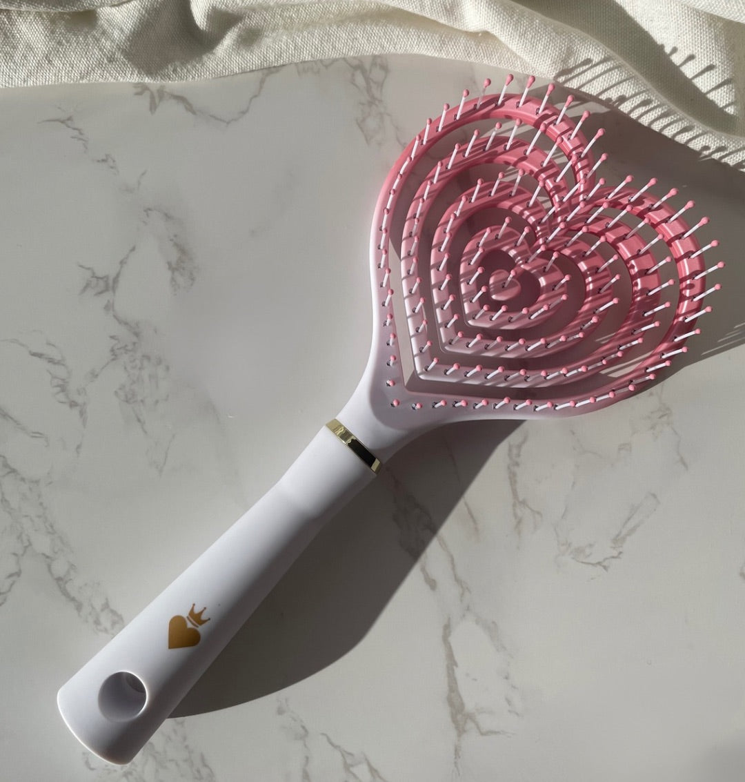 Hollywood Heart Hairbrush – Beauty by C.E.D